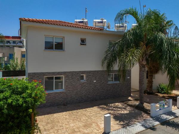 The Twentynine First Floor - Two Bedrooms - Protaras