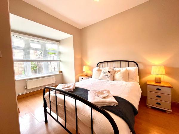 Cosy Hayling Island Stay, Close To The Beach, Free Parking, Fast Wi-fi, Pubs, Cafe Attractions Nearby - Havant