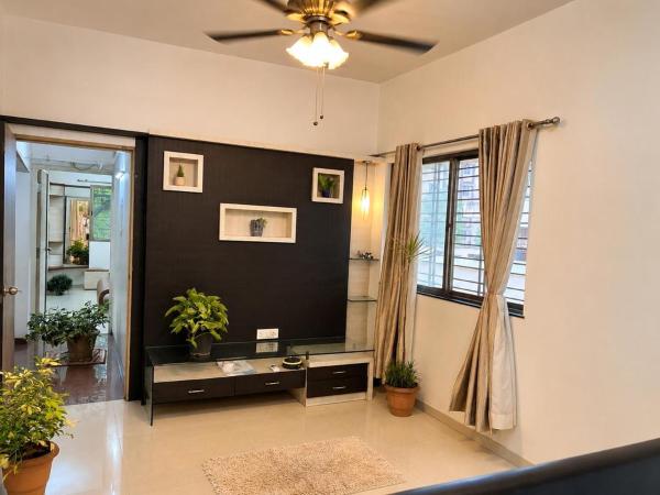 Private 2bhk Near Highway ,Explore Trimbak & Sula - Nashik