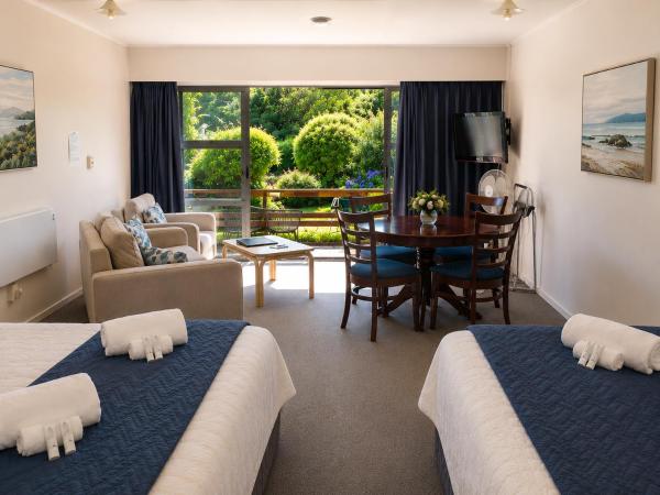 Golden Bay Motel - West Coast