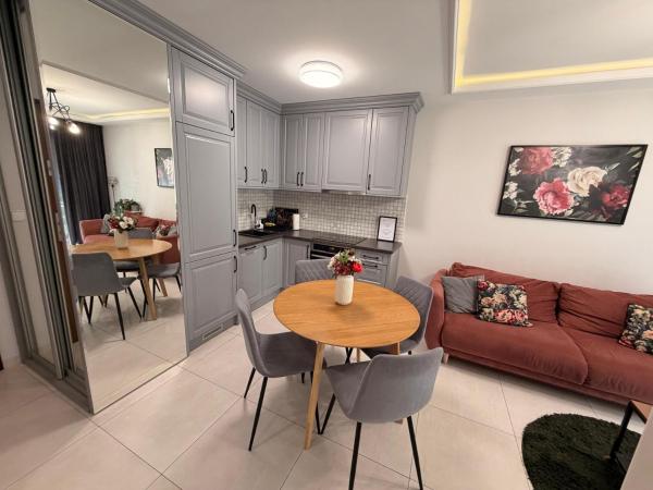 Apartamenty Gb Przy Pck 3, 3a, 5 Z Bezpłatnym Parkingiem By Gingerbread Apartments - Torun