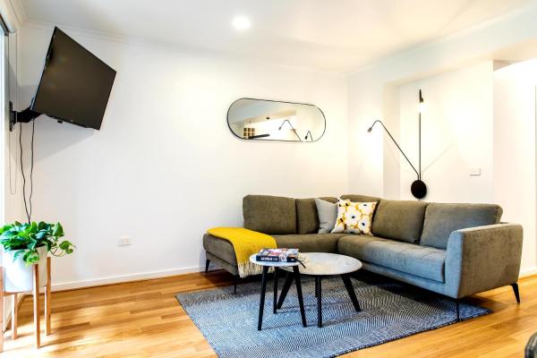 Luxury Spacious 2 Bedroom Fitzroy Apartment - 不倫瑞克