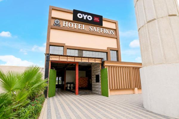 Hotel O Saffron - Meerut