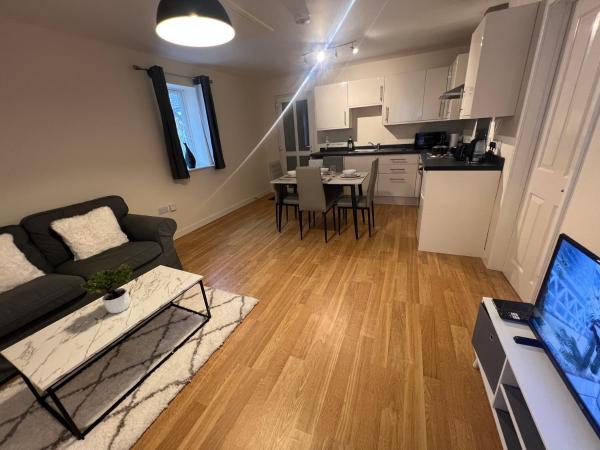 Charming One Bedroom Flat In Stonehouse - Nailsworth
