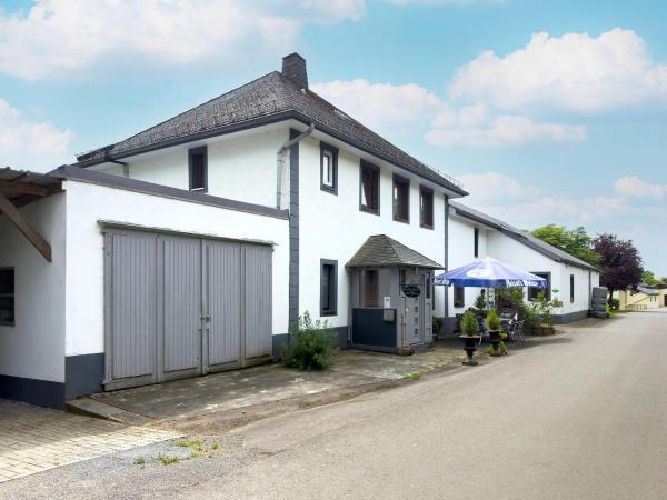 Sevenig Our Family Farmhouse - Burg-Reuland