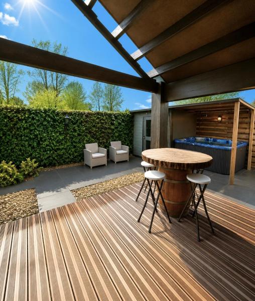 Cozy Wellness Chalet And Private Garden With Jacuzzi Sauna And Outdoor Bath Between Amsterdam Haarlem And Schiphol Airport - Zandvoort