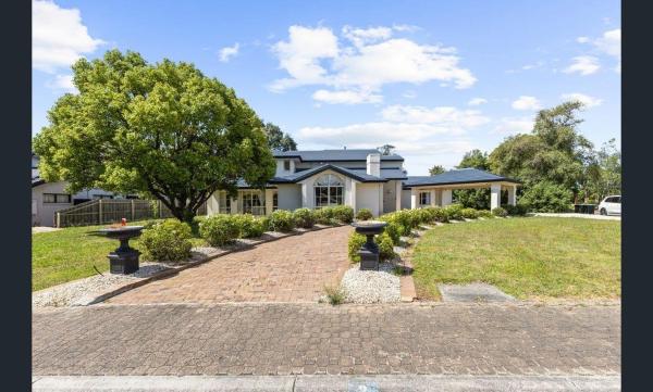 Sarovar Holidays - Traralgon