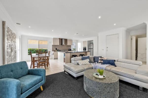 Torquay Pacific Escape Groups, Golf & Beach - Anglesea