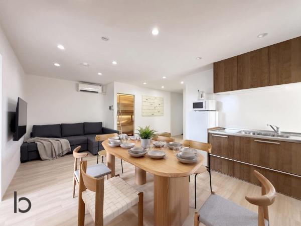 B Hotel Lafort Honkawa - Spacious 3br Apt With Bunk Bed 5 Min Walk To Peace Park - Hiroshima