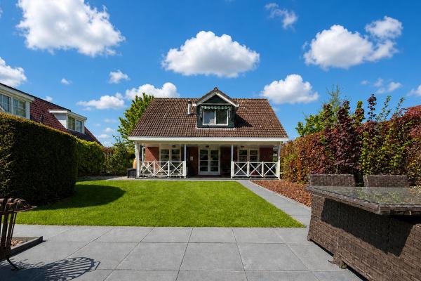The Cosy Cottage Comfort - Sauna & Hot Tub In Private Garden - Zeewolde