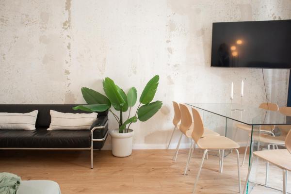 Frisch Renoviertes Altbau Apartment 2 Parkplätze Im Leipziger Westen, Für Gruppen Bis 6 Personen, 10 Minuten Vom Zentrum - Leipzig