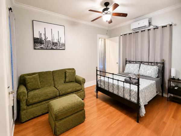 1br Apartment - Walk To Toyota Center - Houston, TX