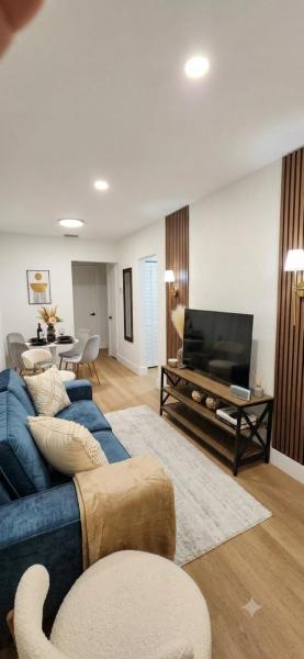 Bright And Modern Apartment Near Wynwood & Mia - Miami, FL