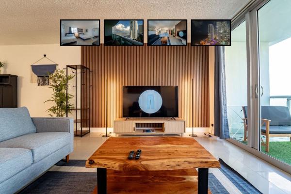 Tides Hollywood - Modern Condo - Ocean View & Beach Access - North Miami Beach, FL