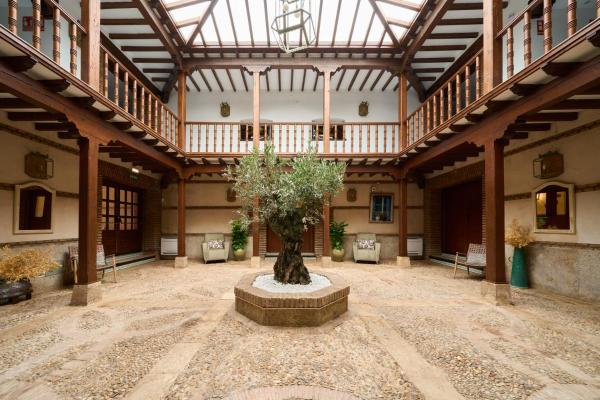La Almazara Del Marqués - Hospedería Boutique - Almuradiel