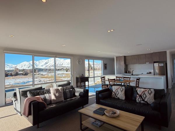 Queenie's Lakeview Star - Lake Tekapo