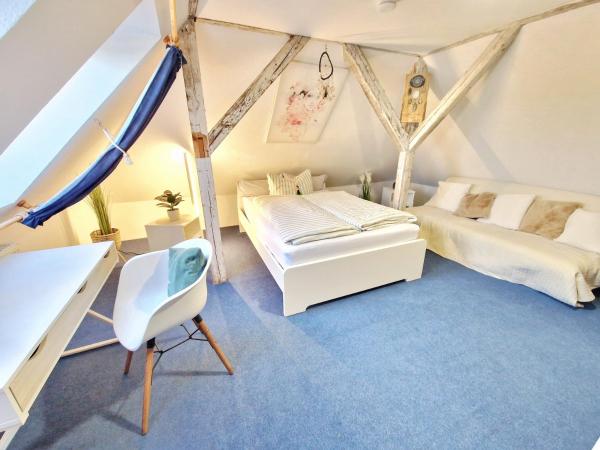 Träumen üBer Den Dächern Wismars, Dachbodenapartment - Bad Kleinen