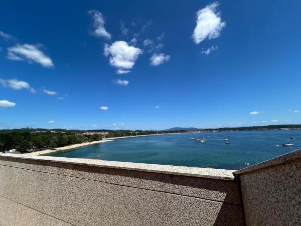 Impresionantes Vistas Al Mar Cerca De Santiago - Boiro