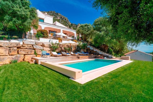 Cubo's Finca Juan Benitez Santa Cruz - Casares