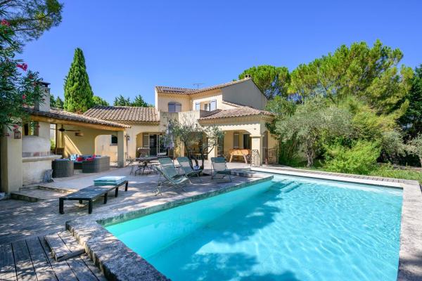 Villa Valentina Avec Piscine - Le Thor