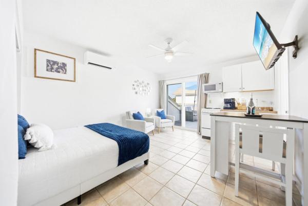 Beach Rd, 300ft To Beach Access, 500ft To Siesta Key Village, Studio - Sarasota Beach, Siesta Key