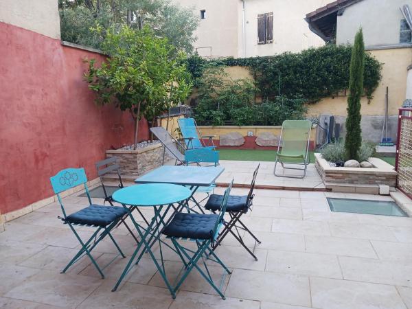 Maison De Rue Avec Grande Terrasse - Romans-sur-Isère