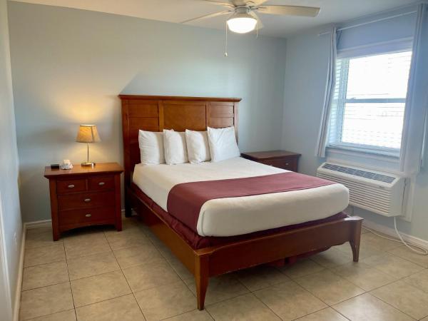 Beachgate Condo Suites And Hotel 527a527b Condo - Port Aransas, TX