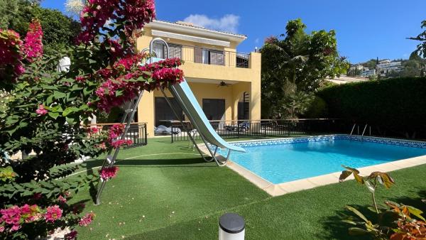 3bedroom Villa With Pool, Garden & Sunset - Кисонерга