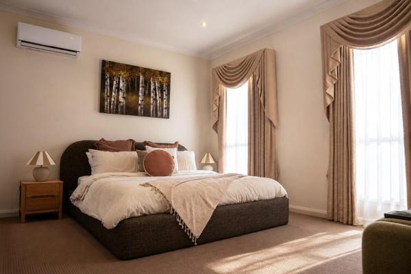 Modern Spacious 2-storey 4br House, Near Cbd Shops - Diggers Rest
