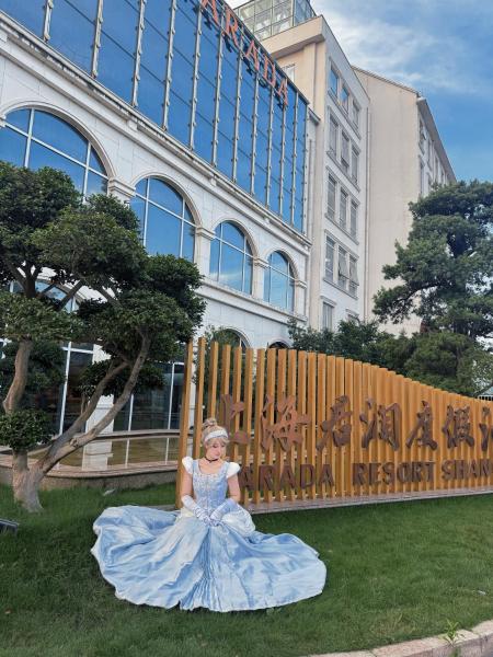 Narada Resort Shanghai Hotel Disney Store - Shanghái