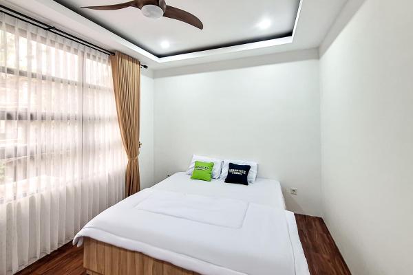 Urbanview Omah Obah Antapani Bandung - Bandung