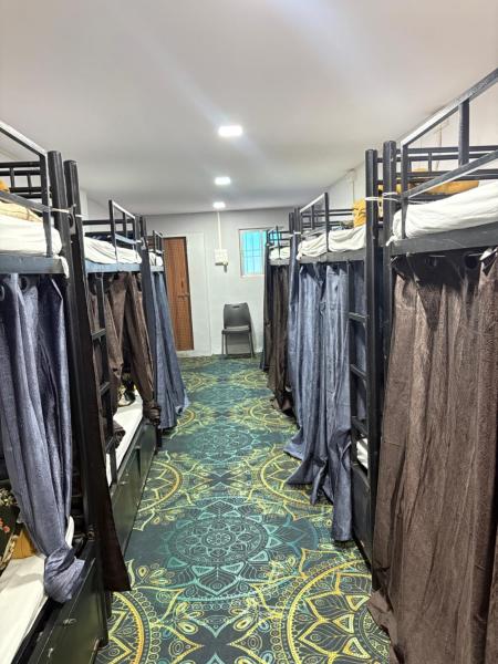 Quick Stay Hostel - Mumbai