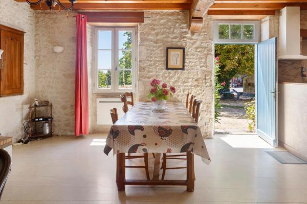 Gîte à La Ferme Charente-maritime - Saint-Jean-d'Angély