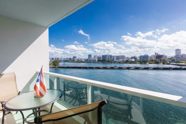 Premier Ocean Lagoon Studio · Condado With Pool - Guaynabo