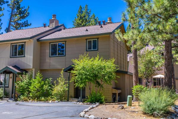 Resort-style Amenities Endless Tahoe Adventures - Tahoe City, CA