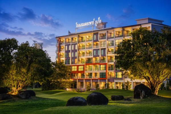 The Par Phuket Hotel - Phuket