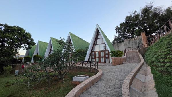 Mvubu Falls Lodge - Swaziland/ Eswatini