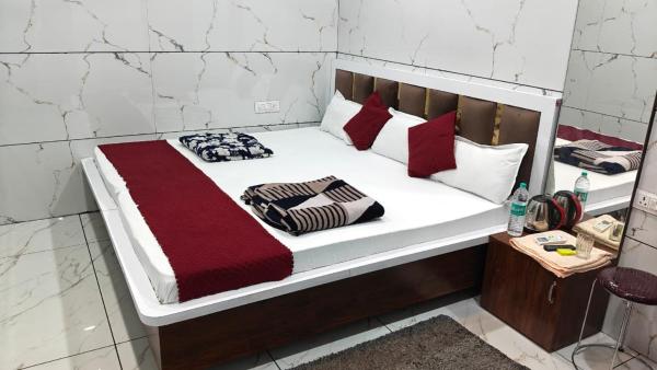 Hotel Divya Darshan - Ujjain