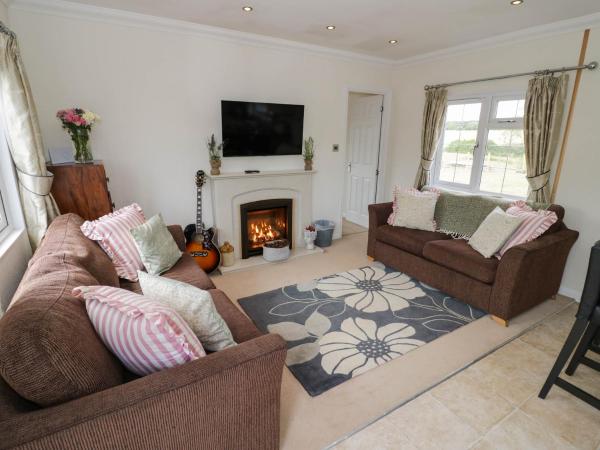 Silverstone Woods Cabin - Oxfordshire