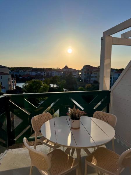 L'appartement Céleste - T2 Vue Lac - Port Bourgenay Wifi - 3ème éTage - Talmont-Saint-Hilaire