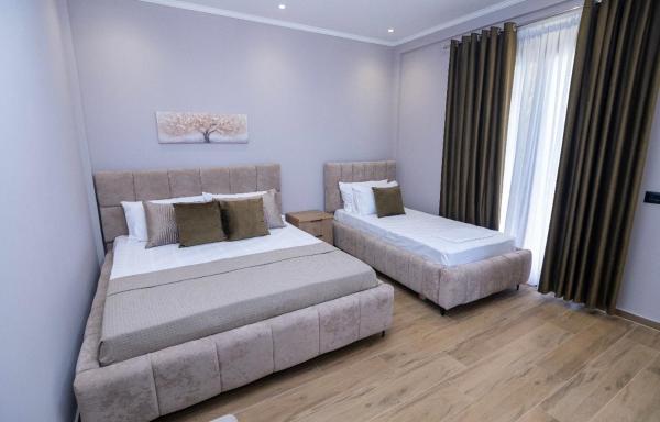 Rael Guesthouse - Valona
