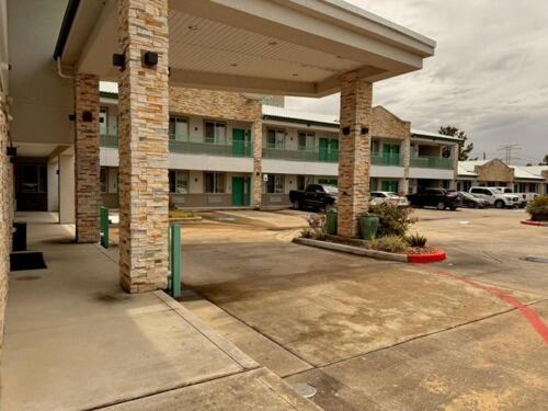 Garden Inn Express - Humble, TX