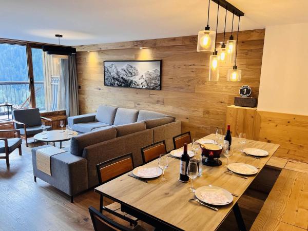Ski-in Out Apt With Mountain Viewand Parking - Courchevel