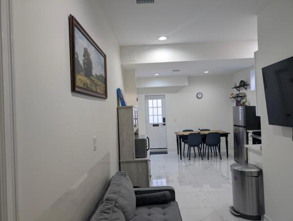 Modern Comfort - Minimal Style - Valley Stream, NY