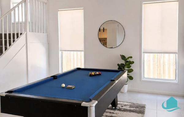 Surfers Paradise- Fun Beach Stay +Arcade Game - Newcastle