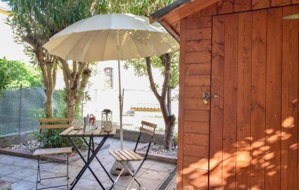 Cozy Apartment In Viareggio With Wifi - Viareggio