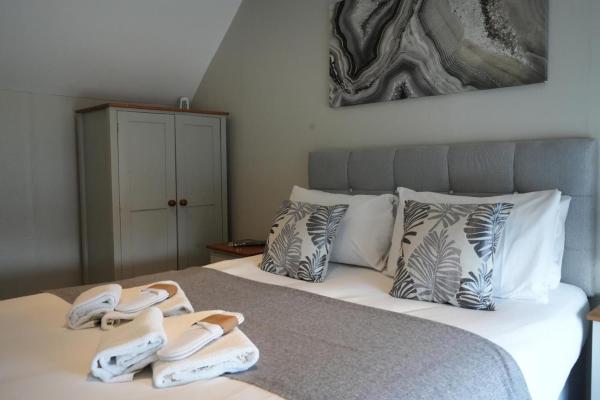 Cross Park Ivory Cottage 1 - Wales
