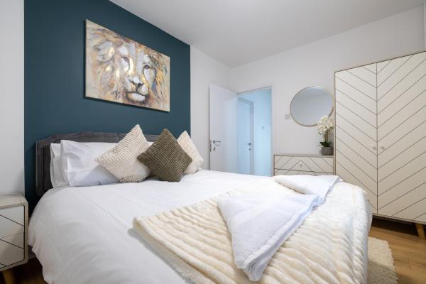 The Hove Retreat - Sleeps 10 - 4br Coastal Escape - Brighton