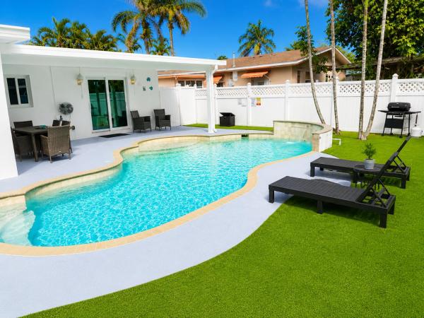 Luxury Pool Home, Near The Beach And Cruise Port - Fort Lauderdale-Hollywood Airport (FLL)