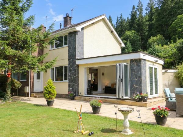 Dyffryn - Betws-y-Coed